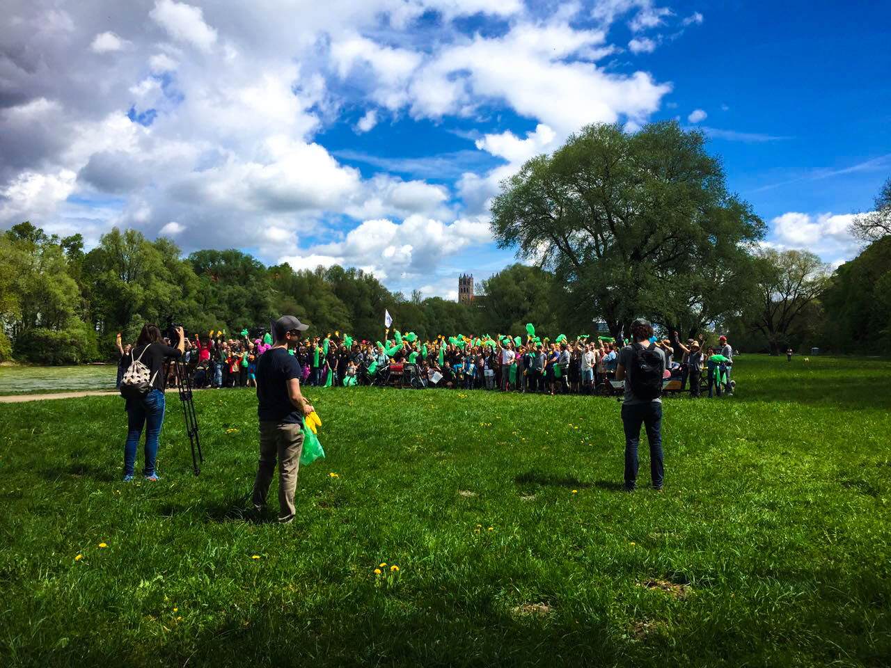 Dienstag, 18.07. Isar Clean Up – Untere Isarauen | Mit Vergnügen München