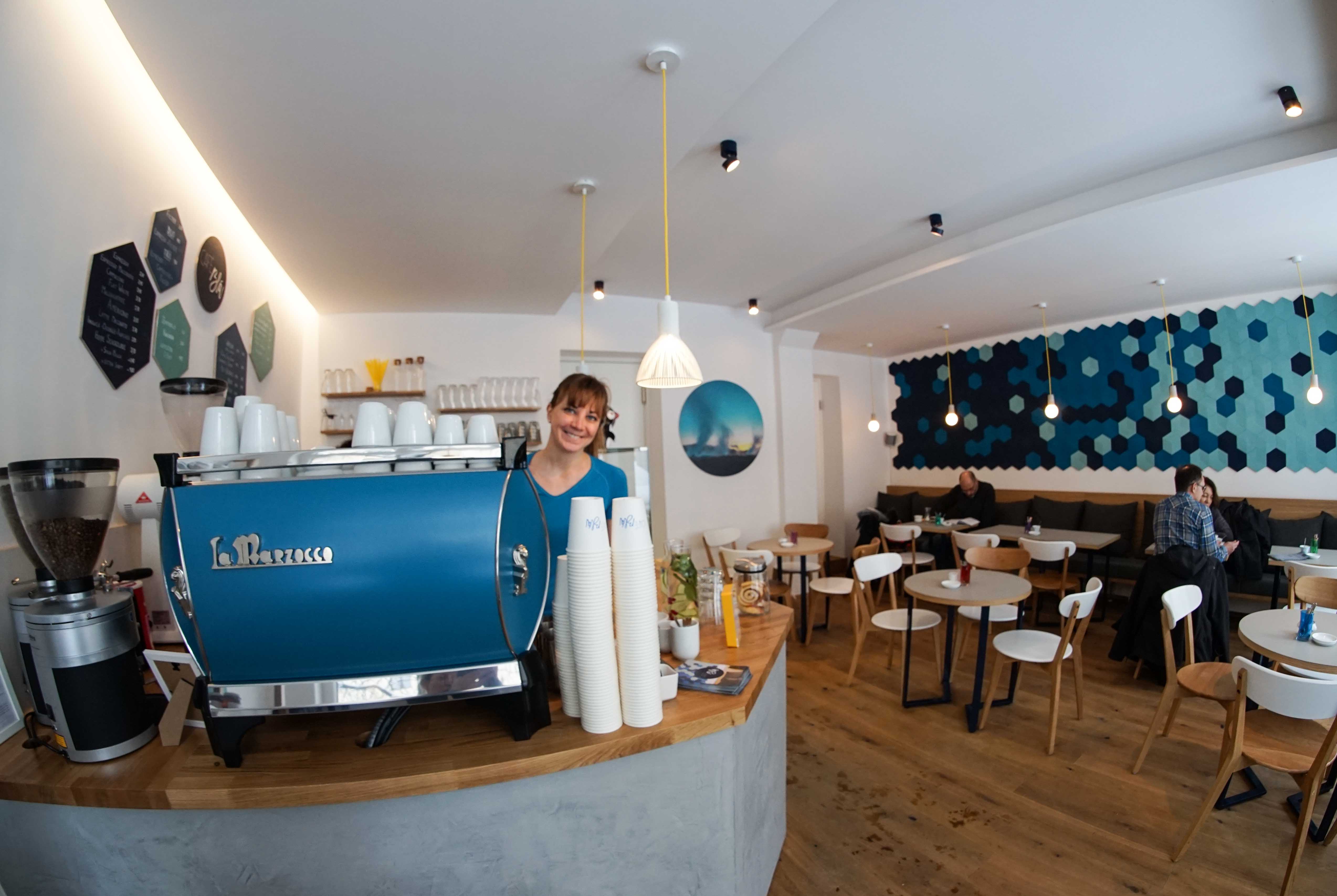 Wunderbar Cafe Bla Muenchen Und Bewertungsarah1670