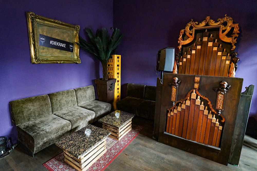 Bingo, Rum und Seefahrer-Feeling: Die Krake Bar am Gärtnerplatz | Mit ...