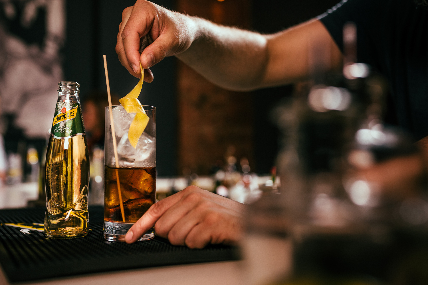 Guter Service, Whisky Sour und wechselnde Specials im Jaded Monkey ...