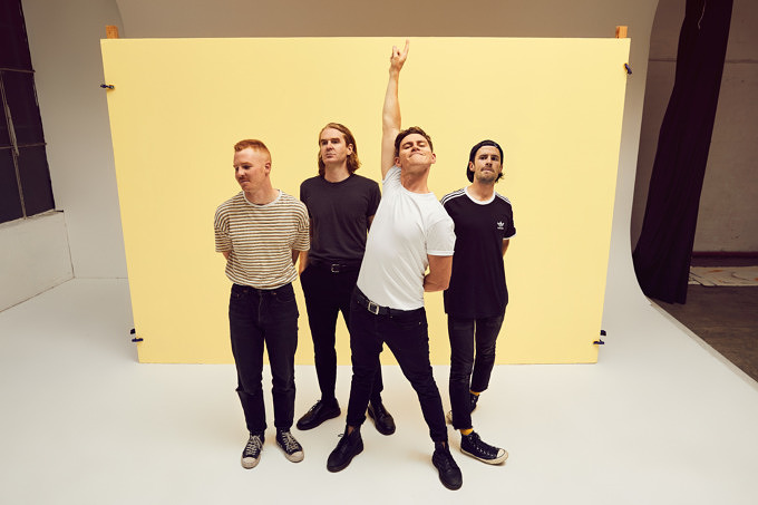 Dienstag, 17.09. Mid City Konzert – Folks Club | Mit Vergnügen München