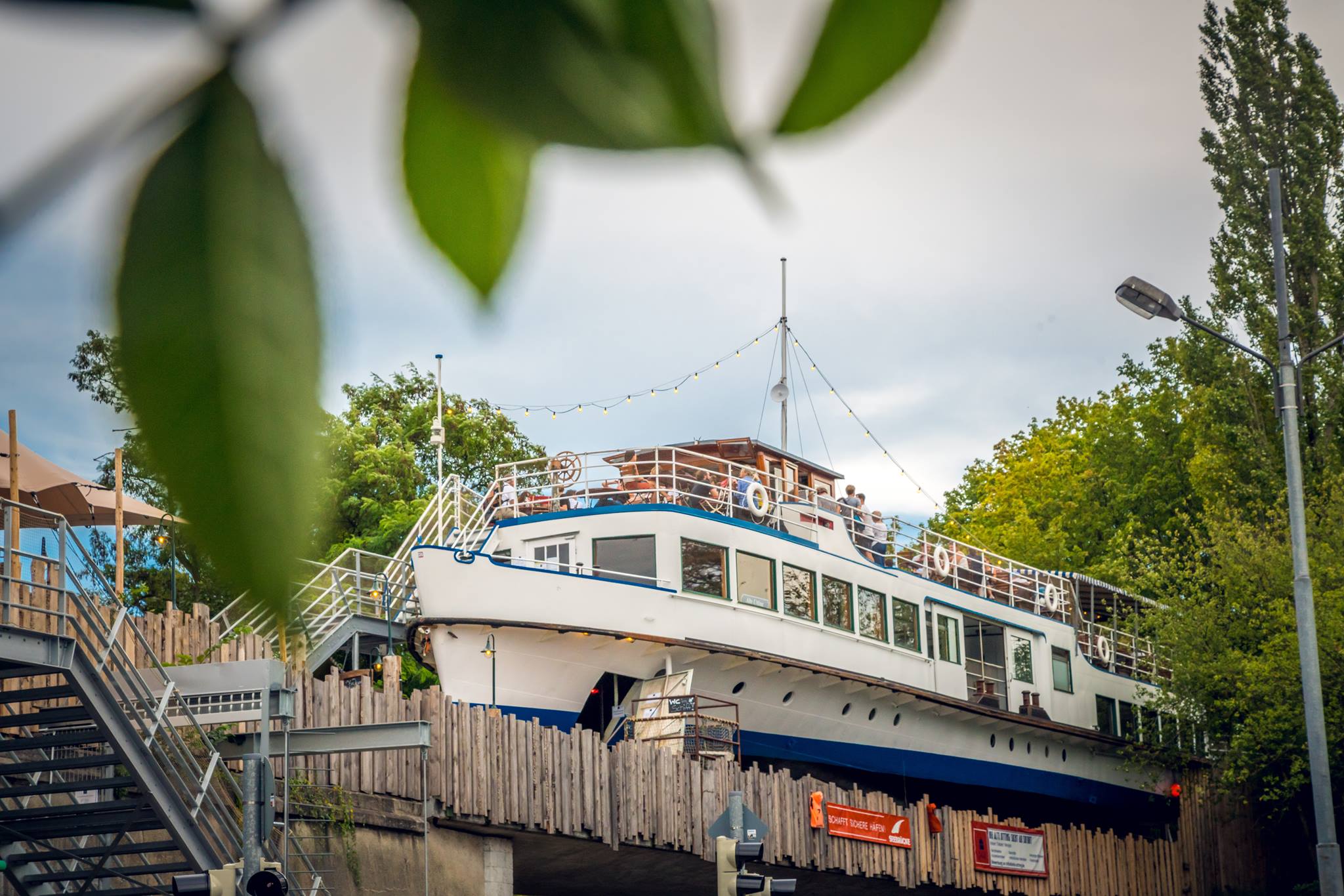 Den Abend einläuten auf der Alten Utting | Mit Vergnügen München