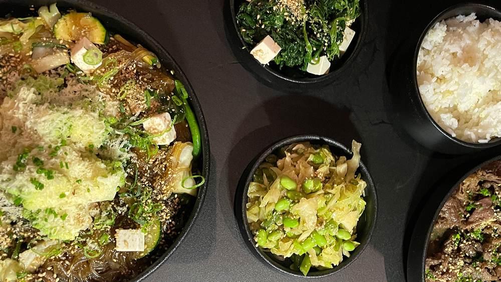 Kimchi, Kunst und K-Classics: Die Park Korean Eatery im Westend | Mit ...